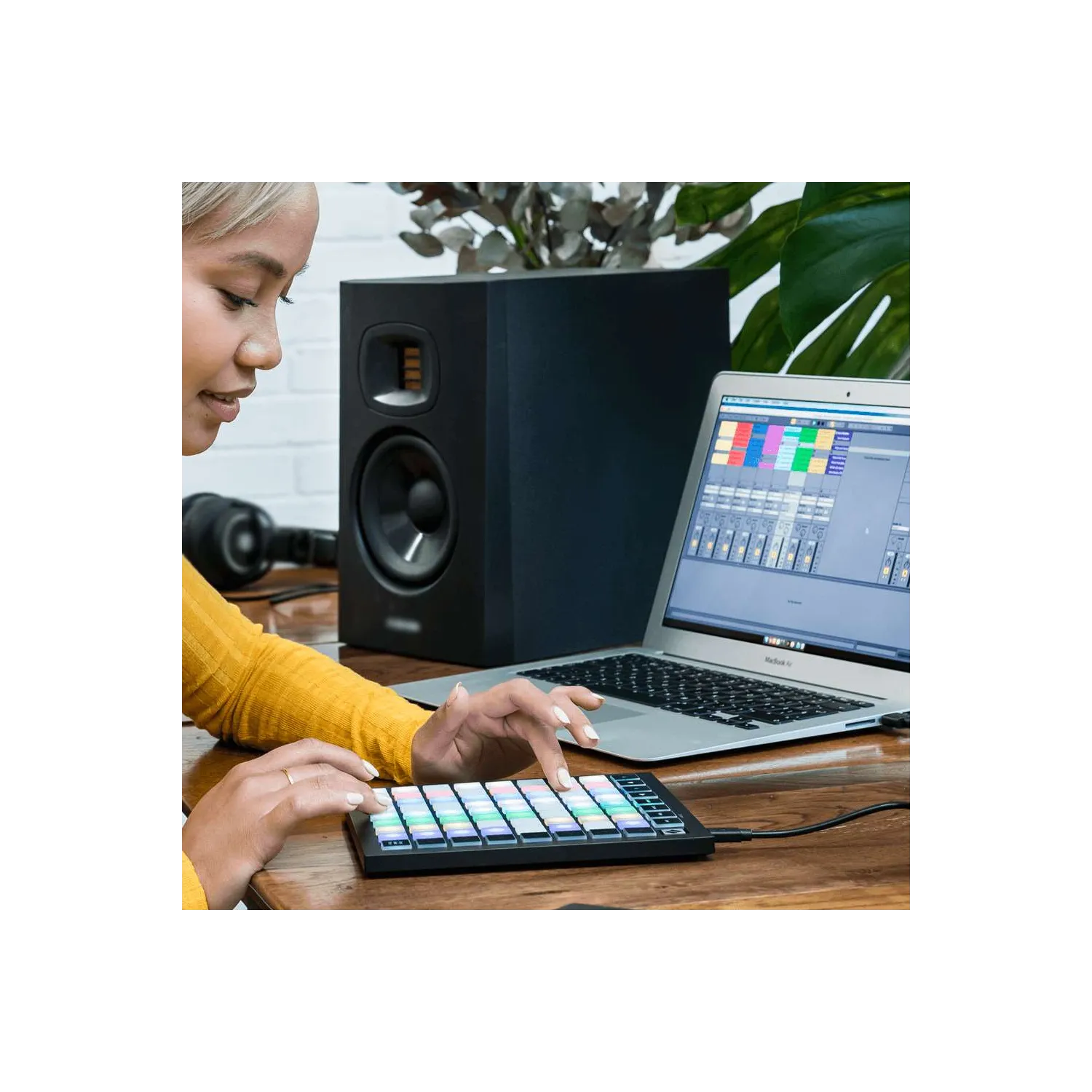 NOVATION LAUNCHPAD MINI MK3