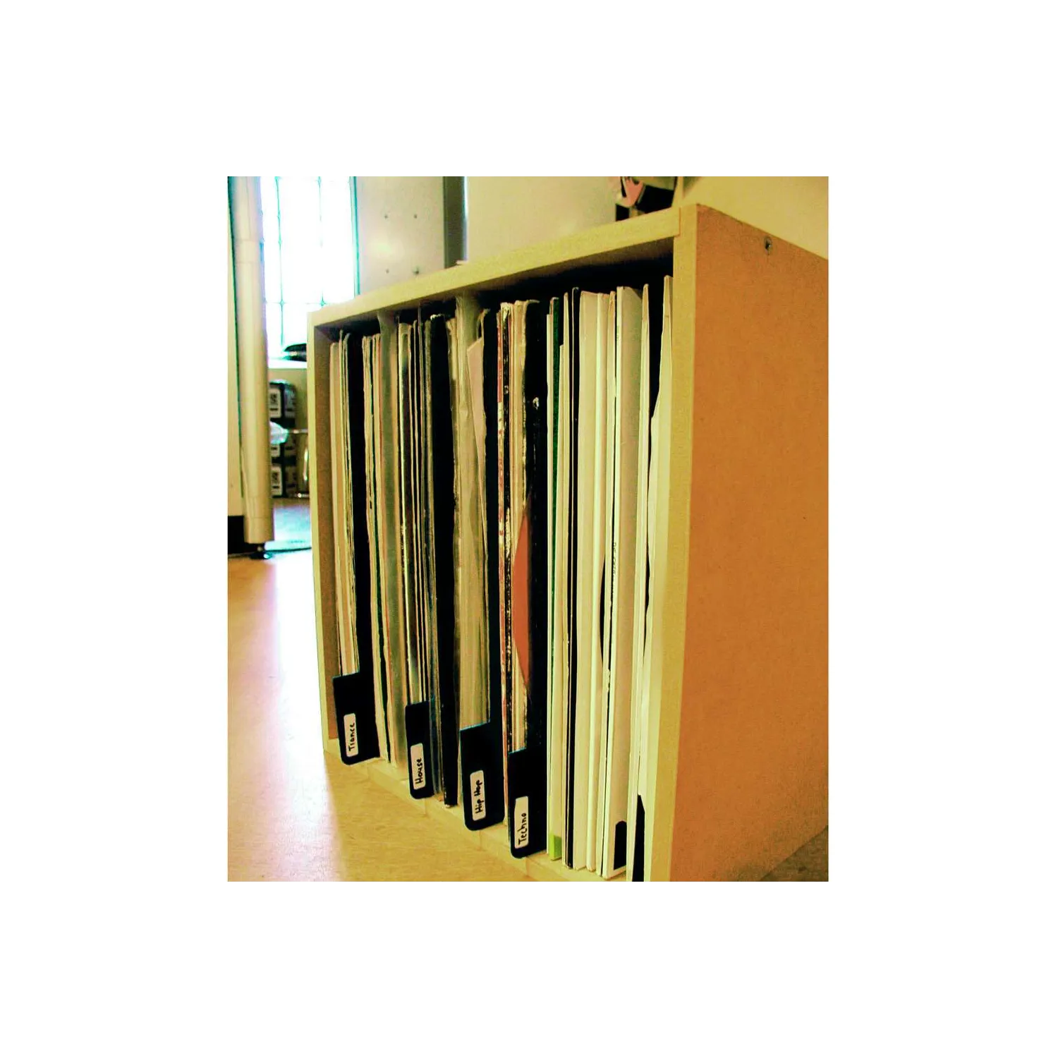 Glorious Vinyl Divider white