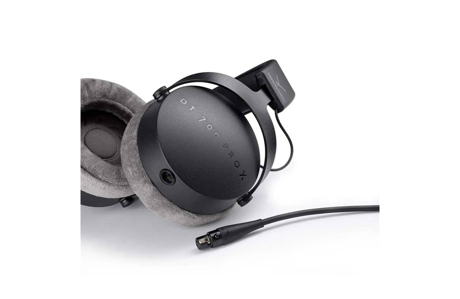 BeyerDynamic DT 700 PRO X