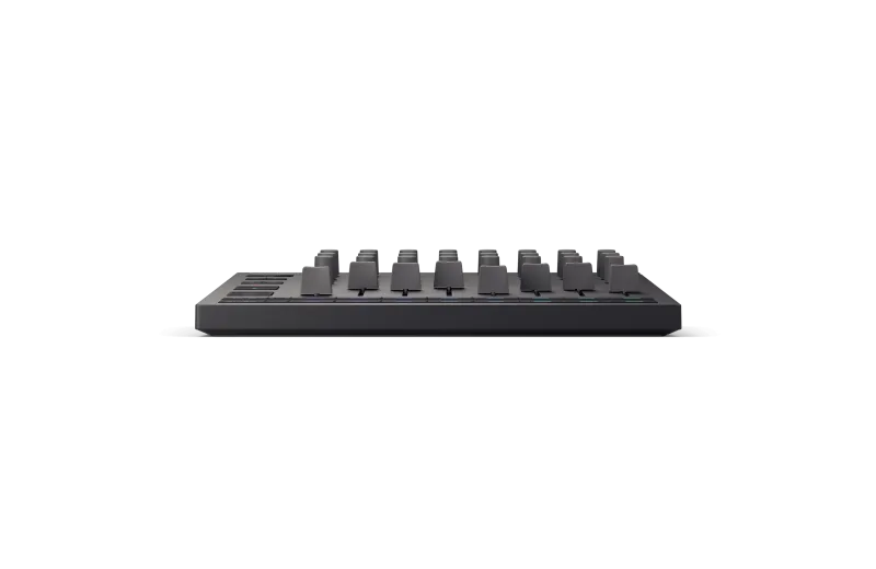 Novation Launch Control Xl Mkiii Portable Control Panel